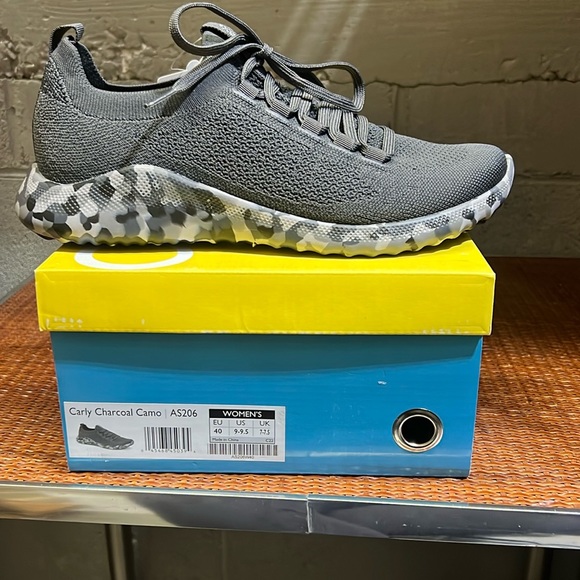 Aetrex | Shoes | New Womens Aetrex Carly Charcoal Camo As26 | Poshmark